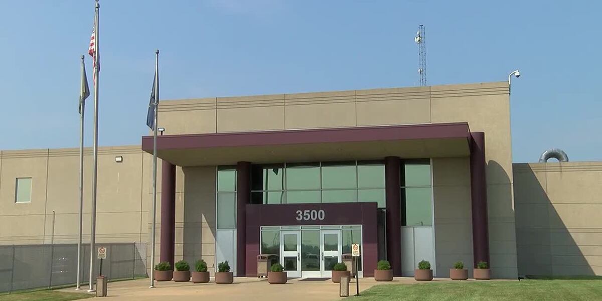 Inmate dies at Vanderburgh Co. Jail Inmate dies at Vanderburgh Co. Jail