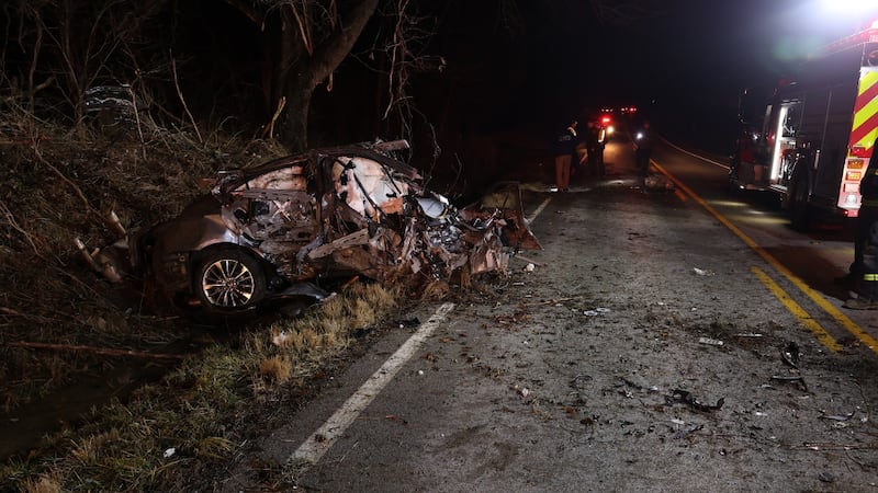 Deputies Man In Critical Condition After Single Vehicle Accident In